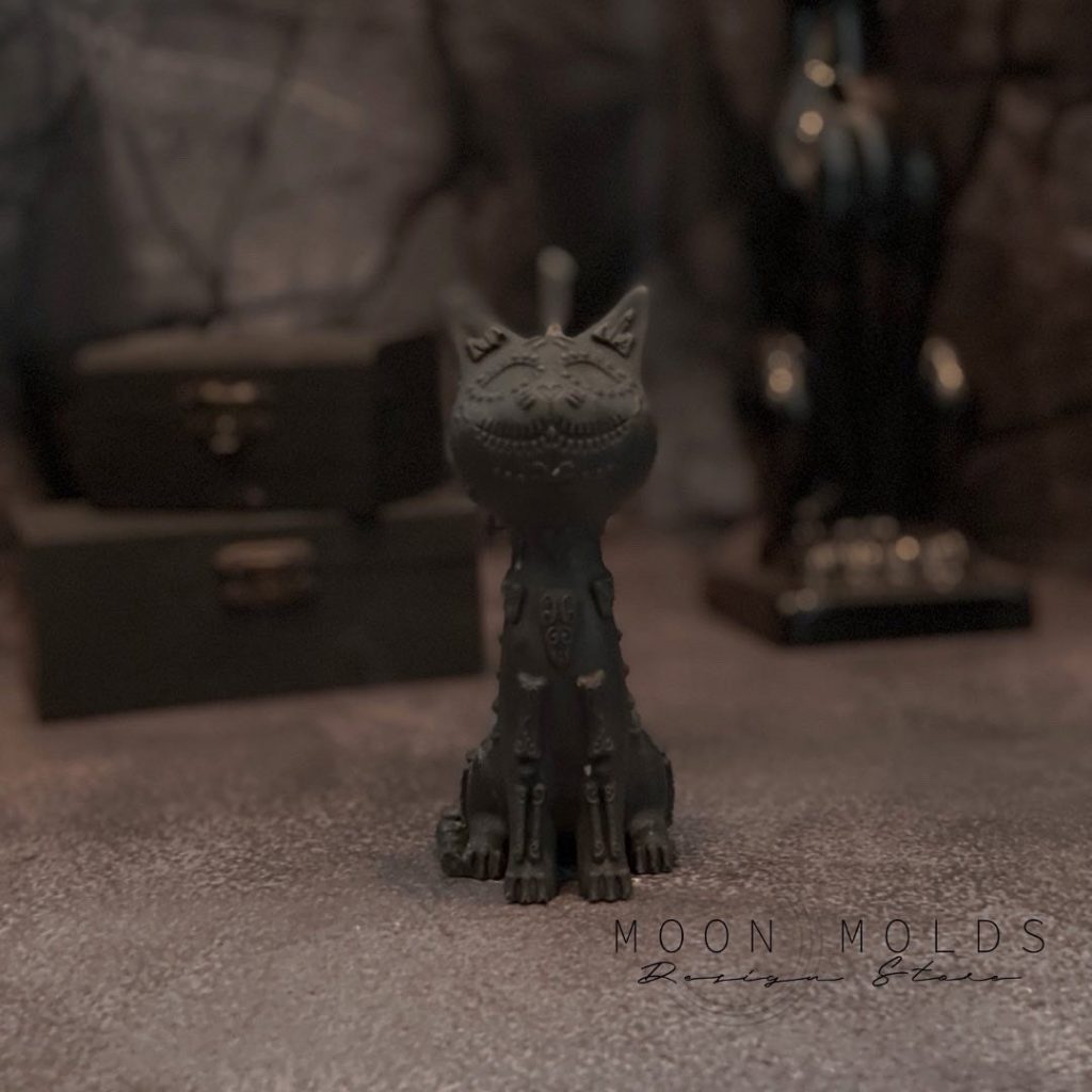 Santa Muerte Cat Candle Silicone Mold - LILITH Magic Molds